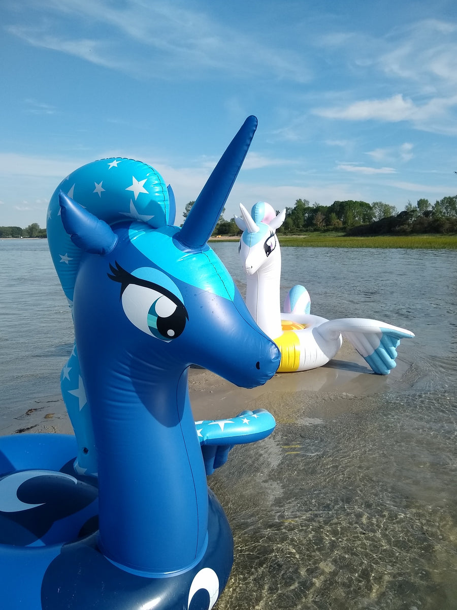 Pool Floats and Ride-ons – Horseplay Toys